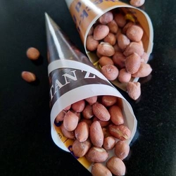 Snack - How to make salted peanuts in microwave recipes
