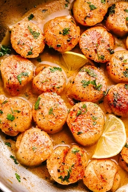 Main - Pan seared scallops with garlic and butter recipes