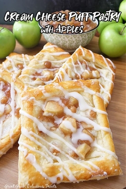 Breakfast - Puff pastry apple strudel with cream cheese recipes